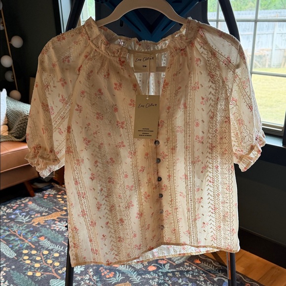Easy Clothes | Tops | Eva Clothes Floral Beige Blouse | Poshmark